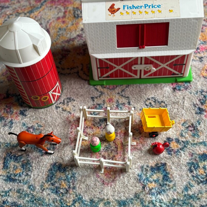 Little People Barn - Etsy