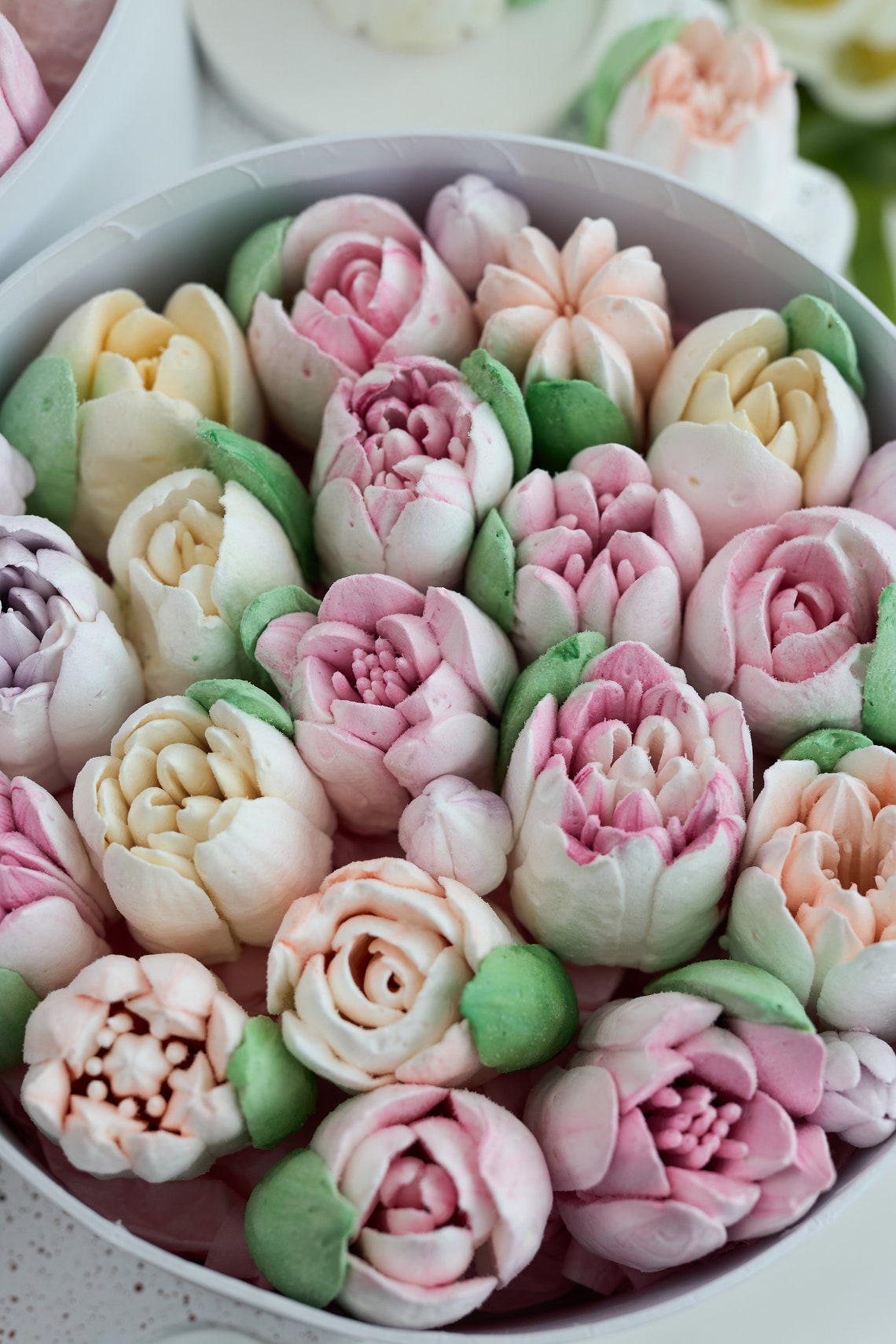 BUNDLE of 10 Zephyr Flower Pattern Plates, Marshmallow Confectionery ...