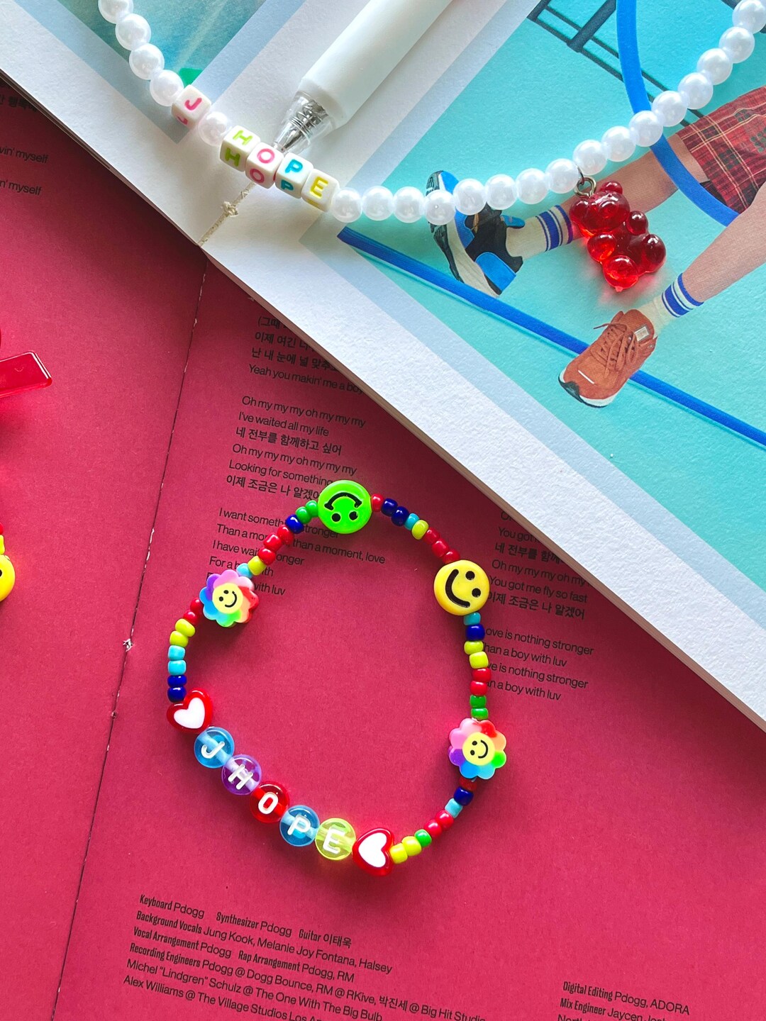 J-hope BTS 'HOPE WORLD' Inspired Beaded Bracelet - Etsy