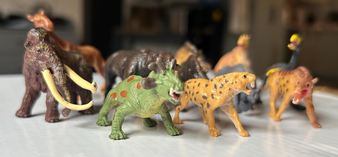 Miniature Wild Animals - 12 Pieces - Etsy