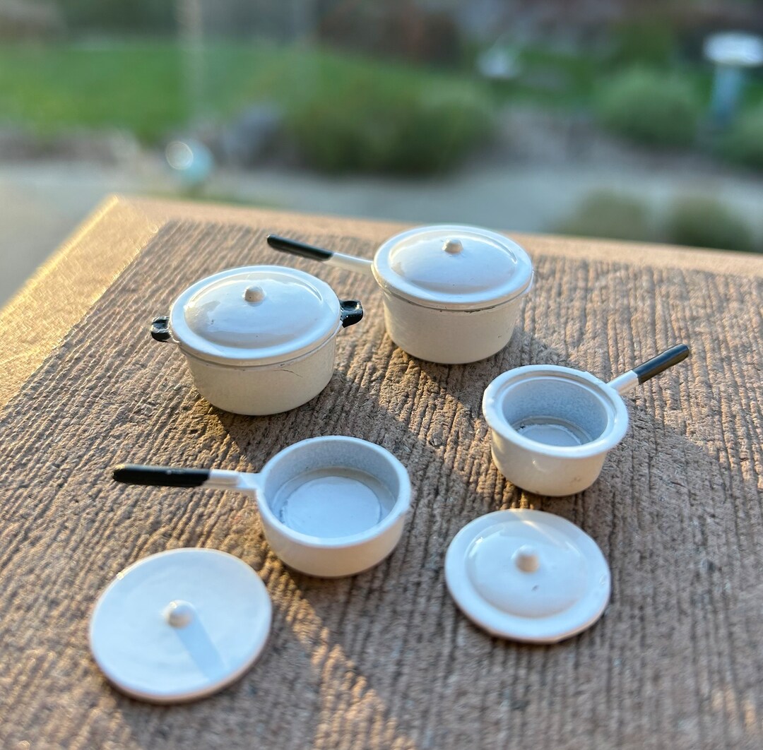Dollhouse Miniature Pots and Pans - 8 Pieces - Your Choice Color - Etsy