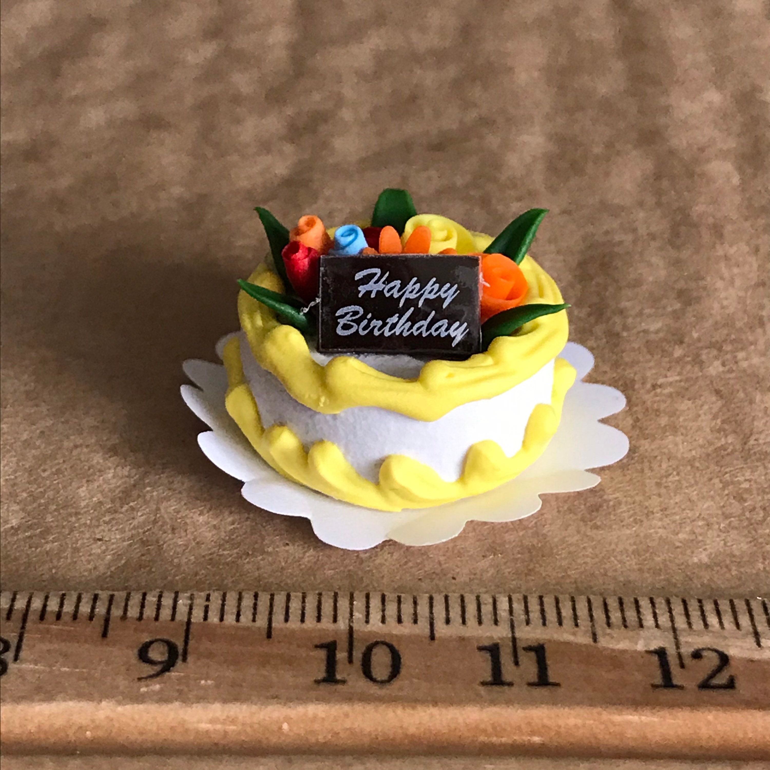Miniatures Dolls & Miniatures Miniature Birthday Cake on plate ...