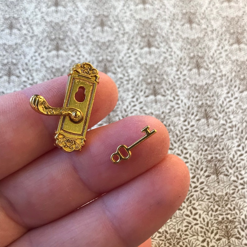 Dollhouse Miniature Lock and Key Your Choice Color - Etsy