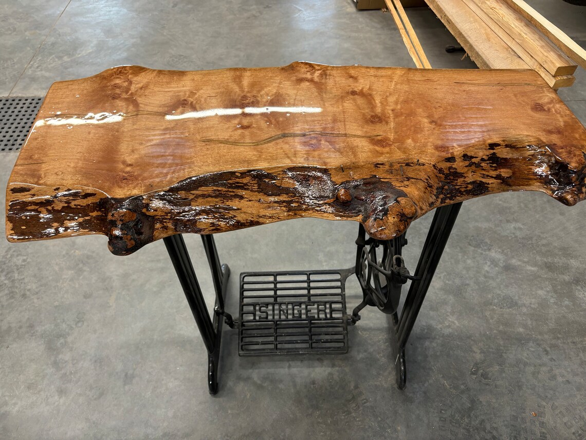 Live Edge End Table - Etsy