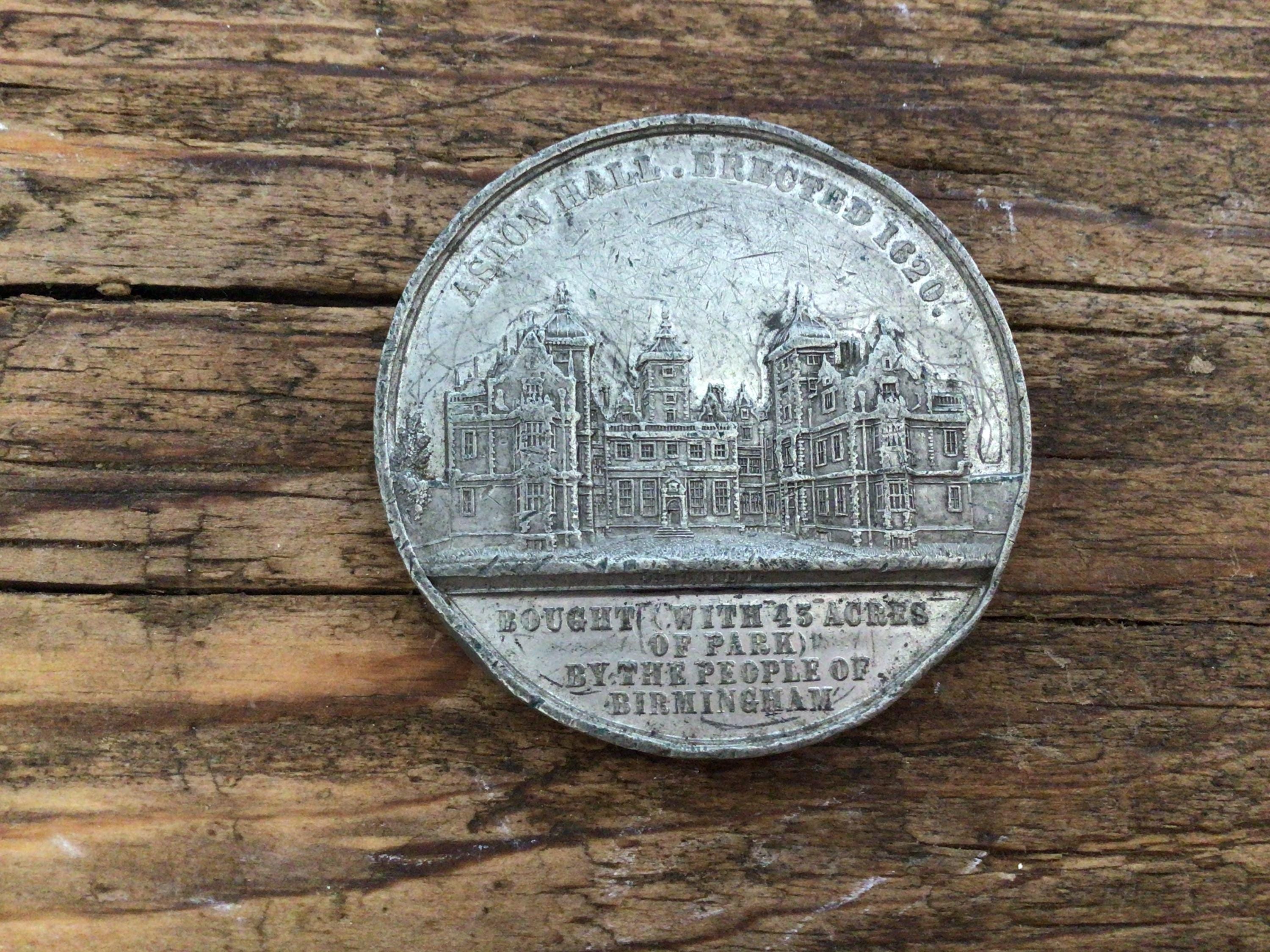 Queen Victoria Medal~commemorative Medal~1858~birmingham~ - Etsy