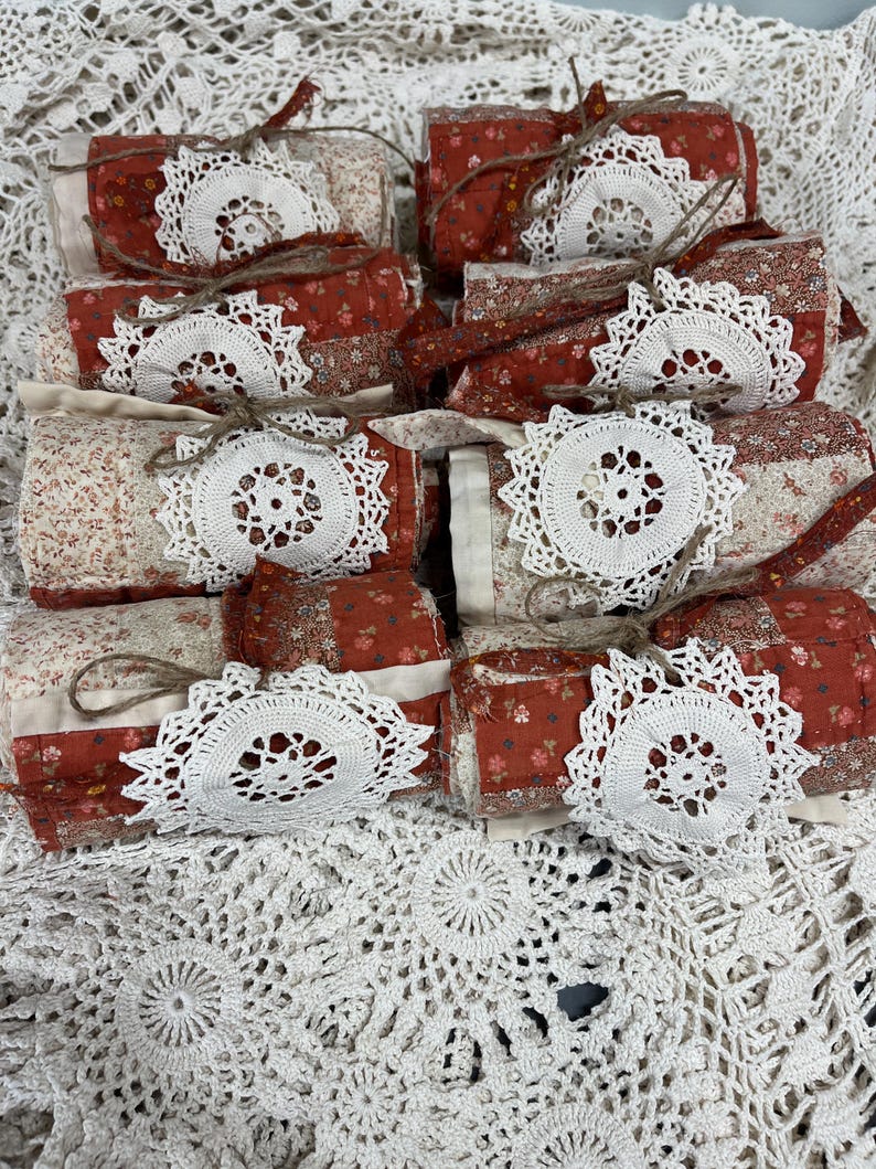 Vintage Quilt Strip Snippet Roll Base Hand Quilted Quilt. Fabulous Fall ...