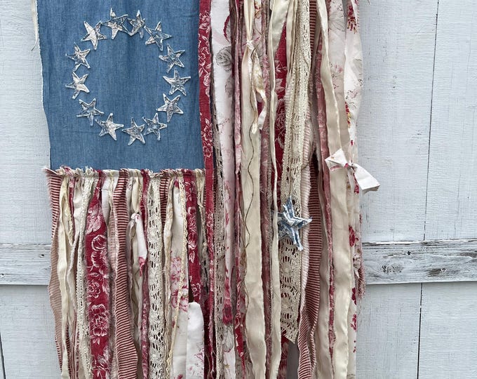 American Rag Flag Americana Ribbon Flag Wall Hanging Porch Decor USA ...