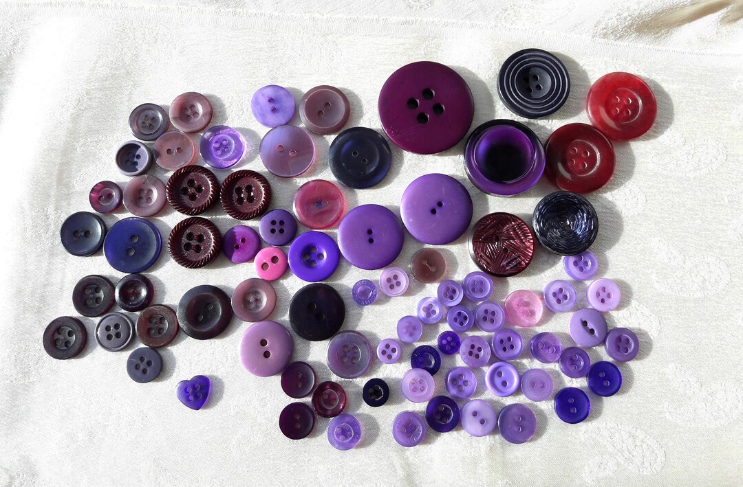 Purple Vintage Buttons, Mixed Lot of 70, 9mm 27mm, Lovely and Diverse ...