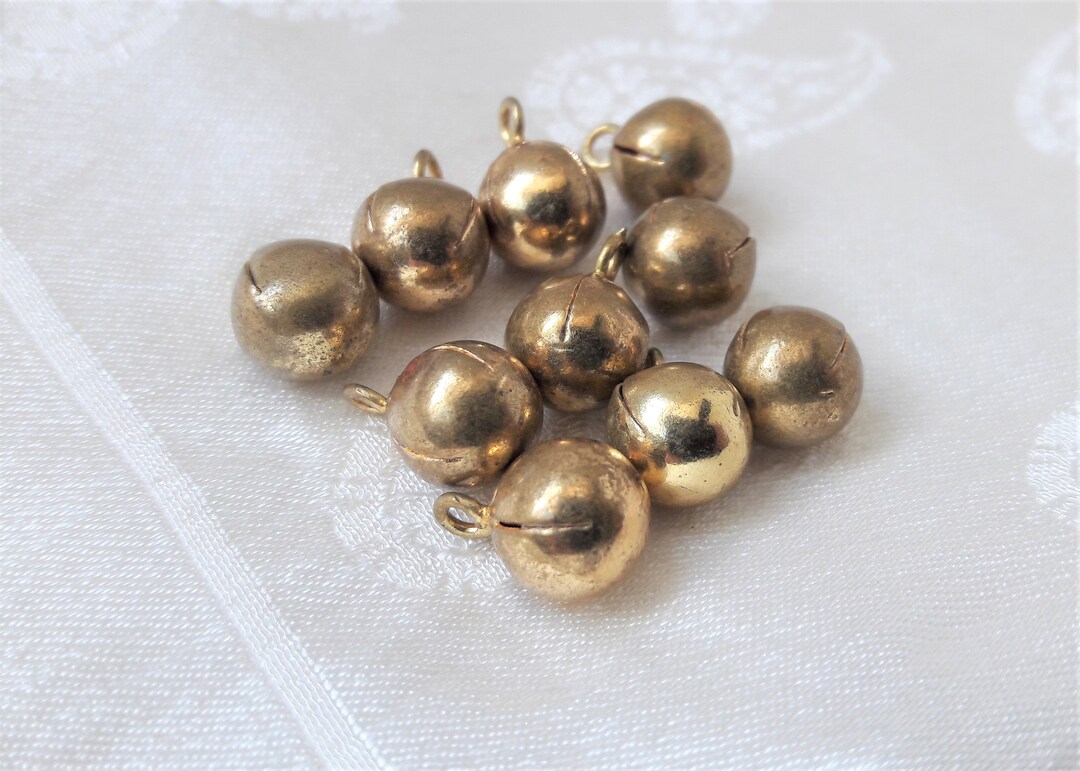 Tiny Gold Bell Buttons, Set of 10, 8mm 1/4 Inch, Vintage Traditional ...