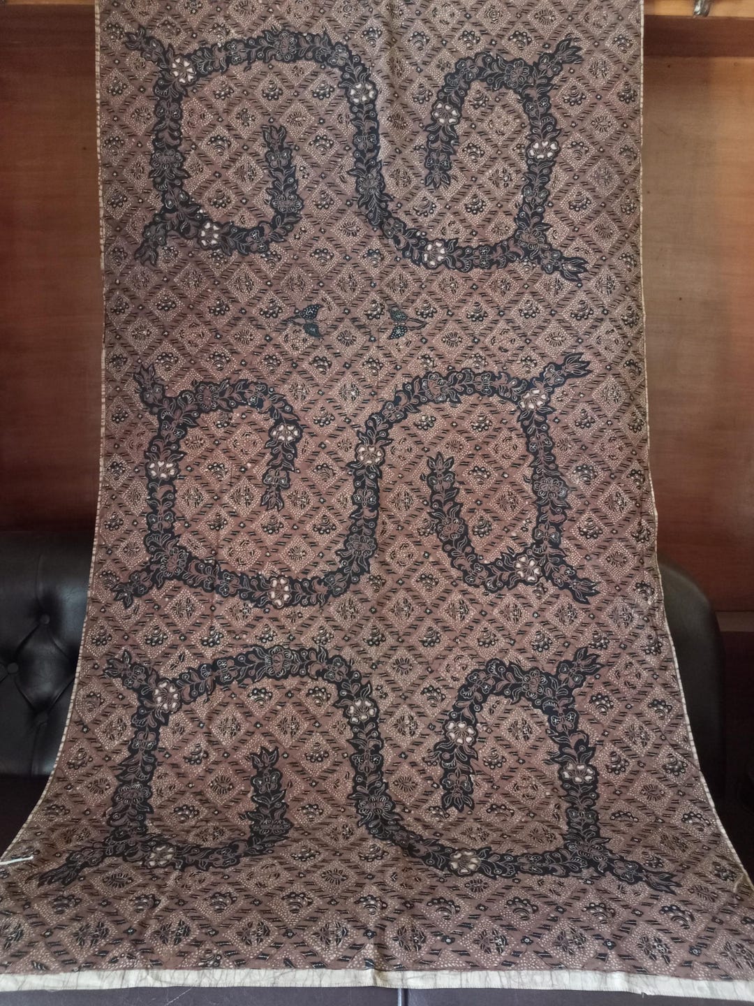 Batik Sogan – Traditional Indonesian Batik Tulis With Natural Condition ...