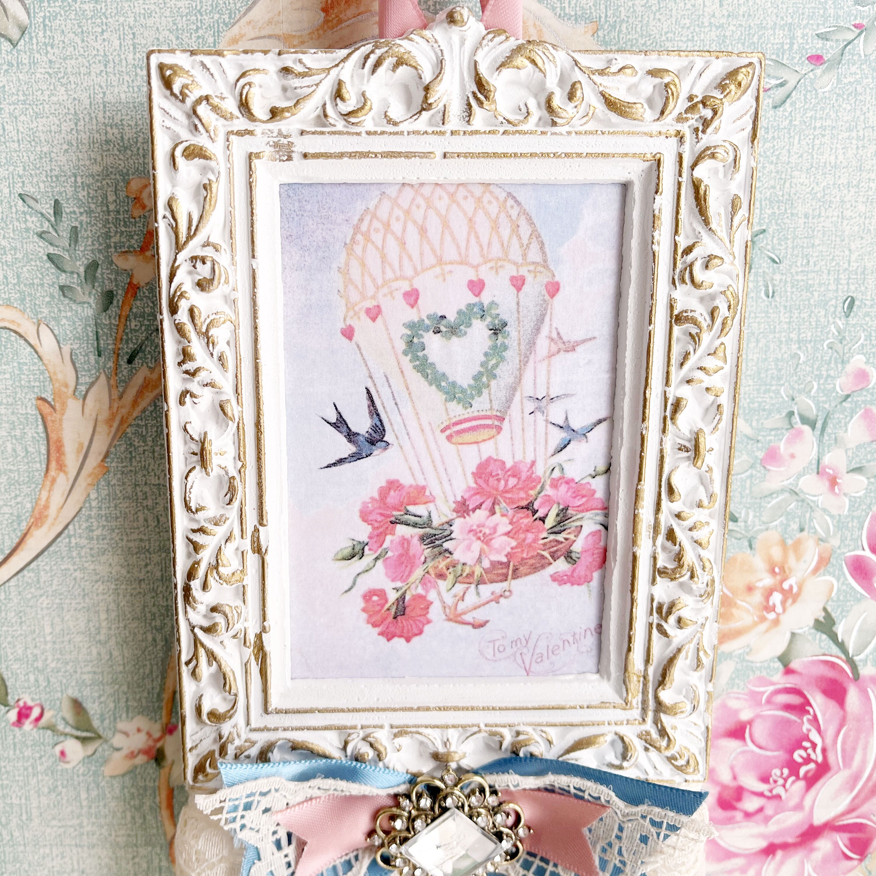 Gorgeous French Country Cottage Chic Valentine Hot Air Balloon in White ...