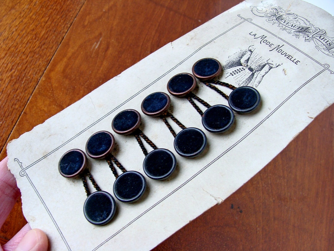 Antique Silk Velvet & Metal Buttons Closure Fasteners on Card Bustle ...