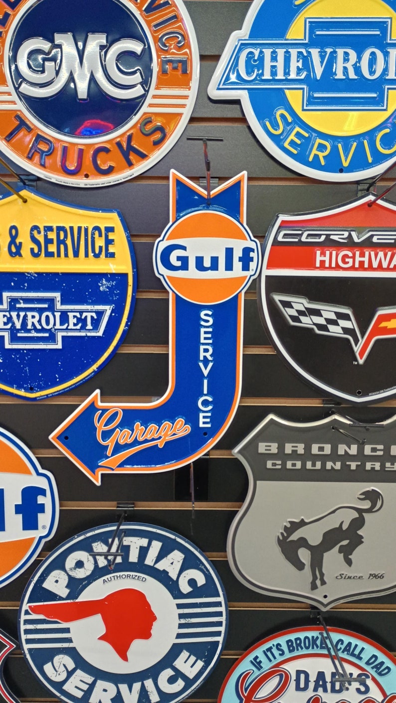 Gulf Gas Bent Arrow Tin Sign Garage Decor Men Gas Station Theme Airbnb ...
