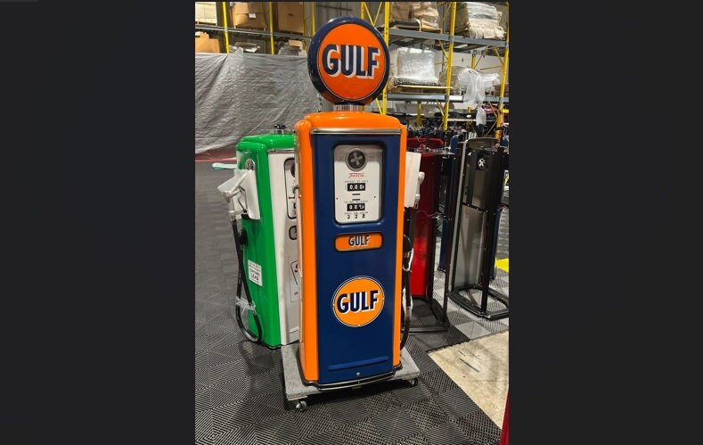 13.5" Good Gulf Gas Pump Globe WITH or WITHOUT Heavy Duty Light Base ...
