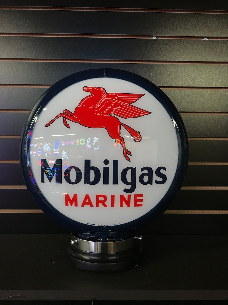 13.5" Mobil Pegasus Gas Pump Globe WITH or WITHOUT Heavy Duty Light ...