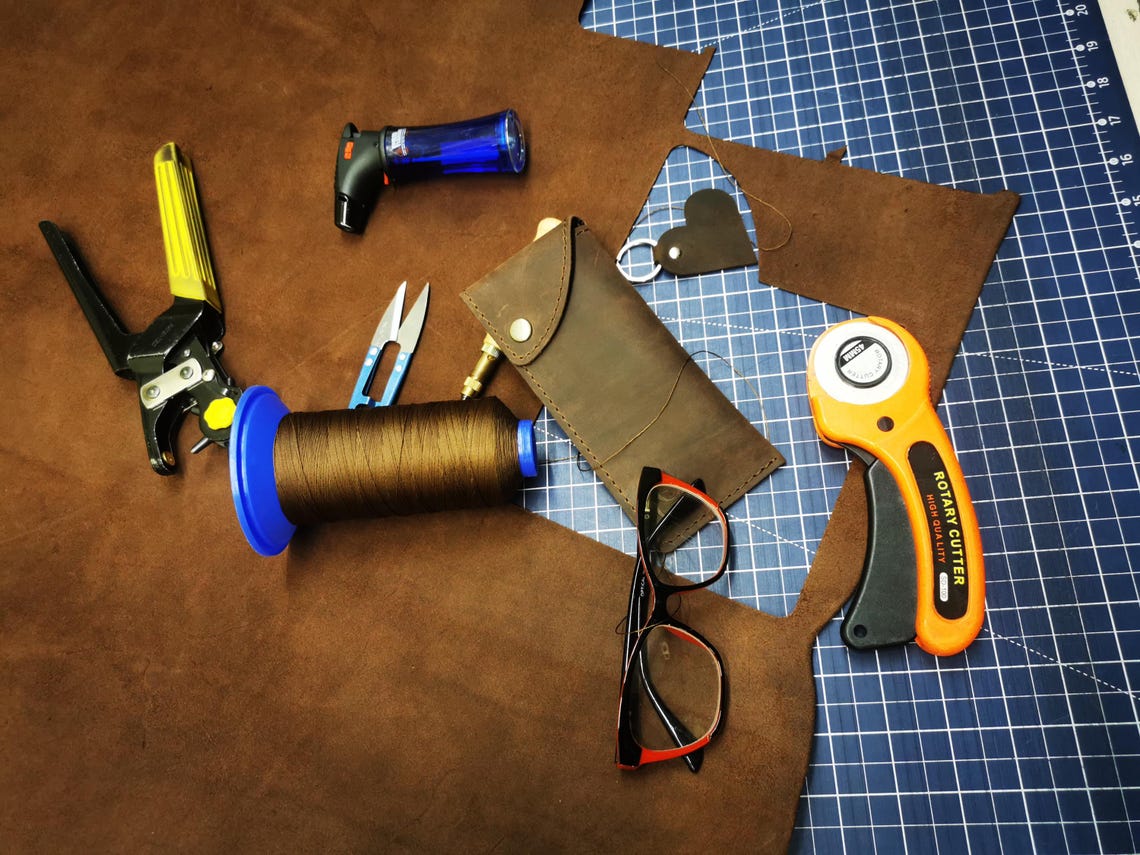 PDF Pattern Glasses Case - Easy DIY Leather Glasses Sunglasses Case ...