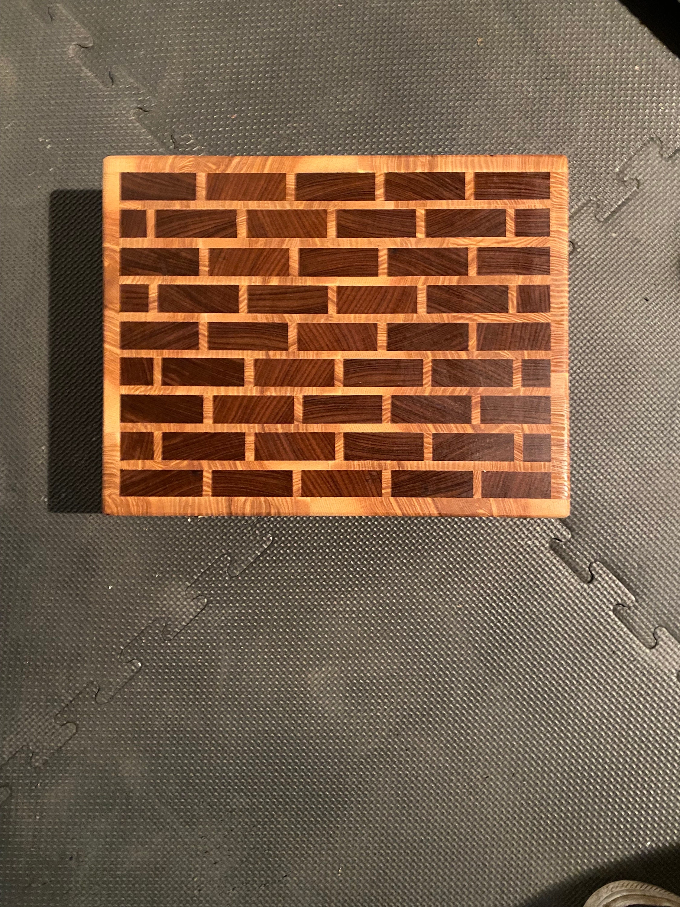 End Grain Cutting Board Brick Wall Pattern - Etsy