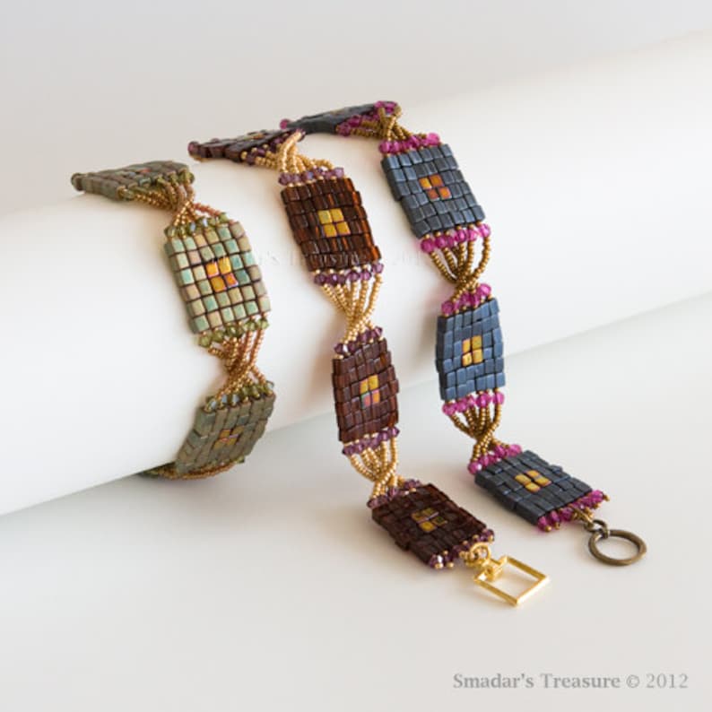 Beading Tutorial, Squares With a Twist Bracelet. Beading Pattern With ...