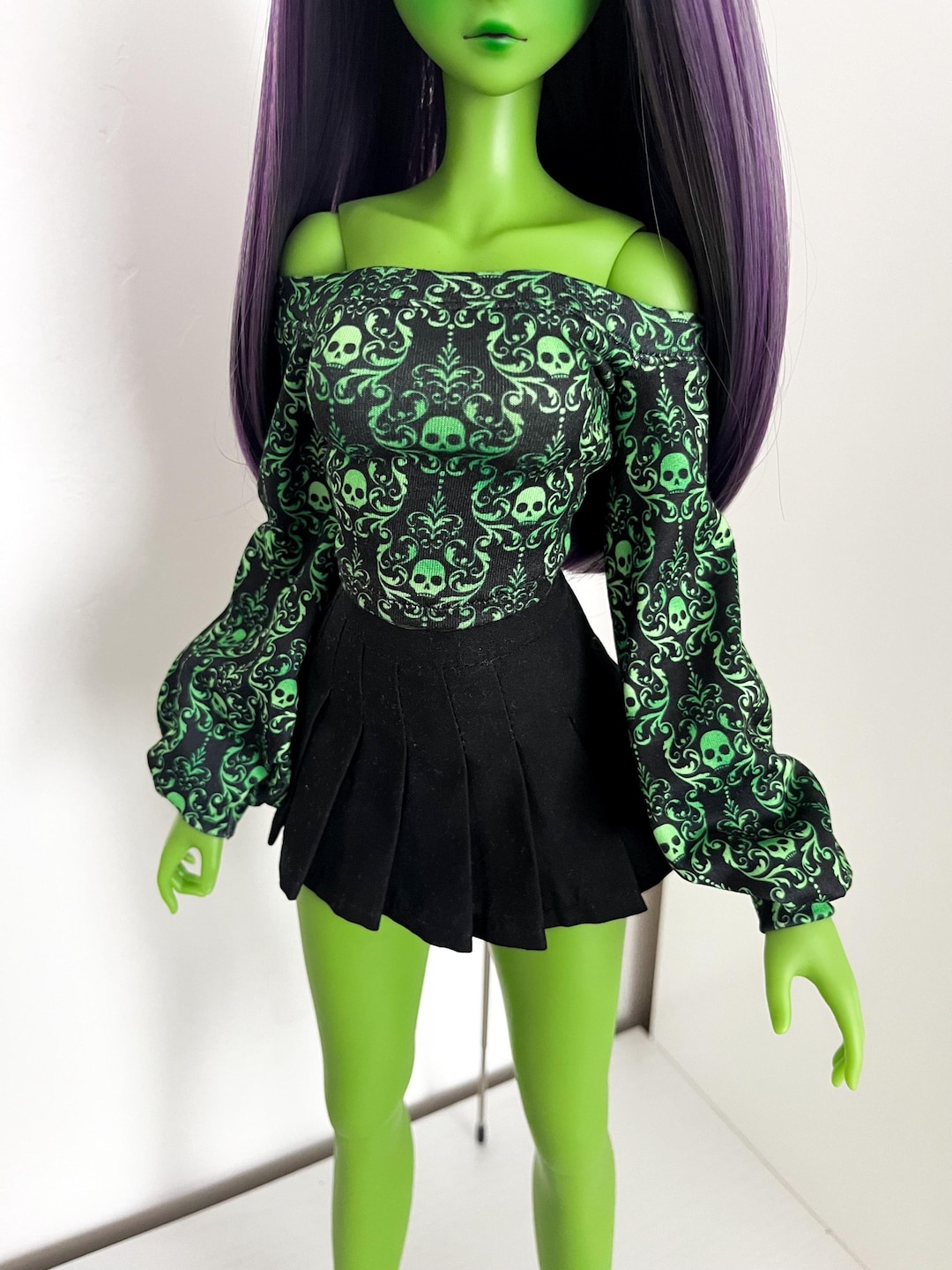 Smart Doll Classic or Pear Off-shoulder Patterned Top Green *doll Not ...
