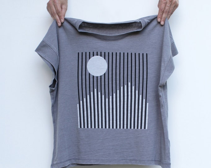 Women's T-Shirts - Etsy