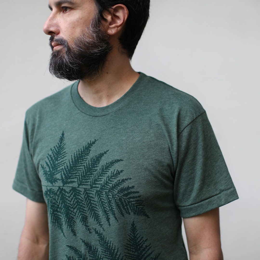 Unisex Alpine Fern Leaf Tshirt in Forest Green, Fall Style Shirt ...