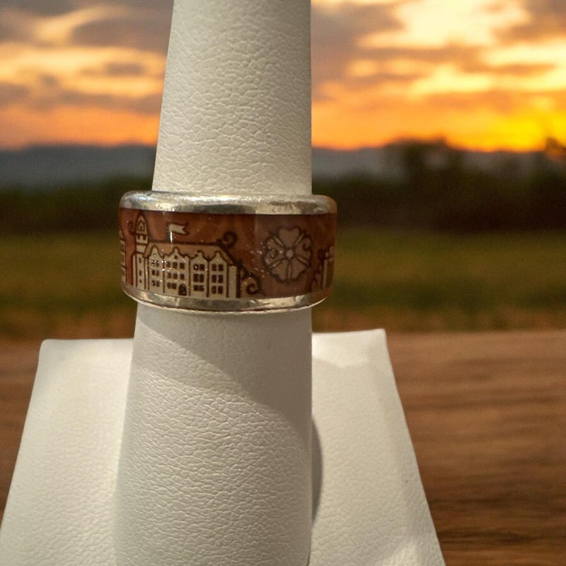 Storyteller Ring - Etsy