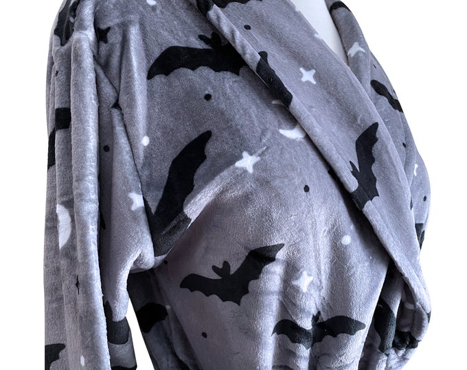 Gray Bat Bath Robe - Sizes S to 3X - Etsy