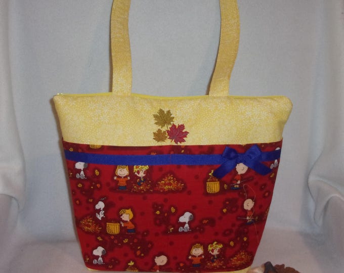 Peanuts Tote Bags - Etsy Canada