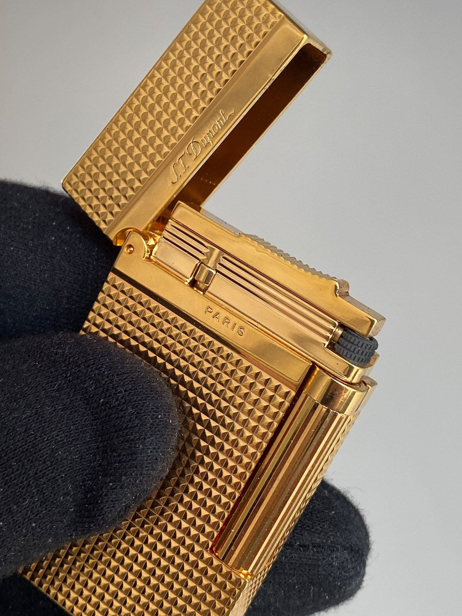 Silver Gold S.T Dupont Lighter Memorial With Resonance Clink Sound - Etsy