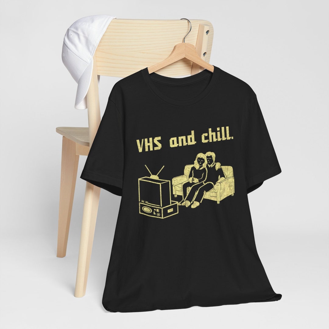 Retro VHS Chill VCR 1980s Vintage Humor Funny Hookup Phrase TV Rabbit ...