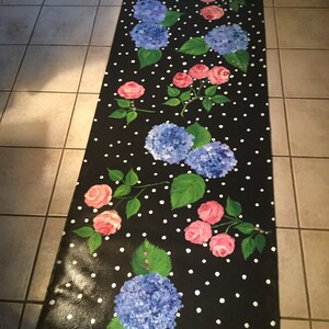 FLOORCLOTH COUNTRY RUNNER Hydrangeas / Pink Roses / Hand Painted Rug 2 ...