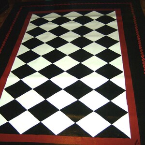 FLOORCLOTH Black and White Diamond Pattern, Hand Painted Rug COUNTRY ...