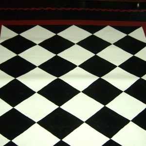 FLOORCLOTH Black and White Diamond Pattern, Hand Painted Rug COUNTRY ...