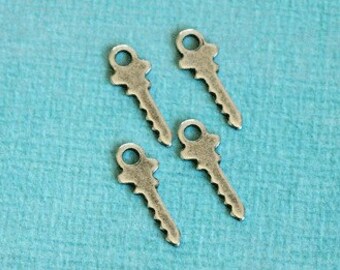 2 Silver Key Charms 928 | Etsy