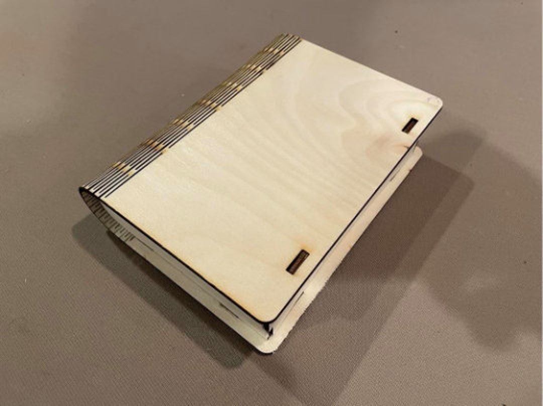 6 Inch (inside) Living Hinge Box - SVG File - Etsy