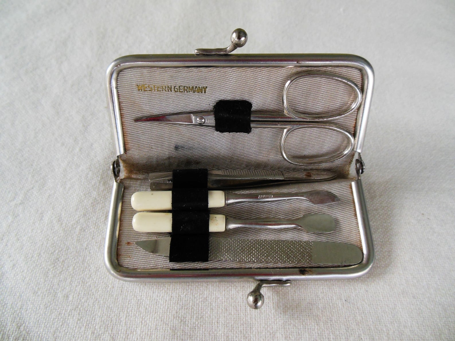 Vintage Tiny Purse Manicure Kit With Petit Point Accent | Etsy