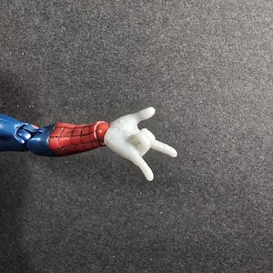 Mafex Stylized Spiderman Hands 3D Printed 1/12 - Etsy