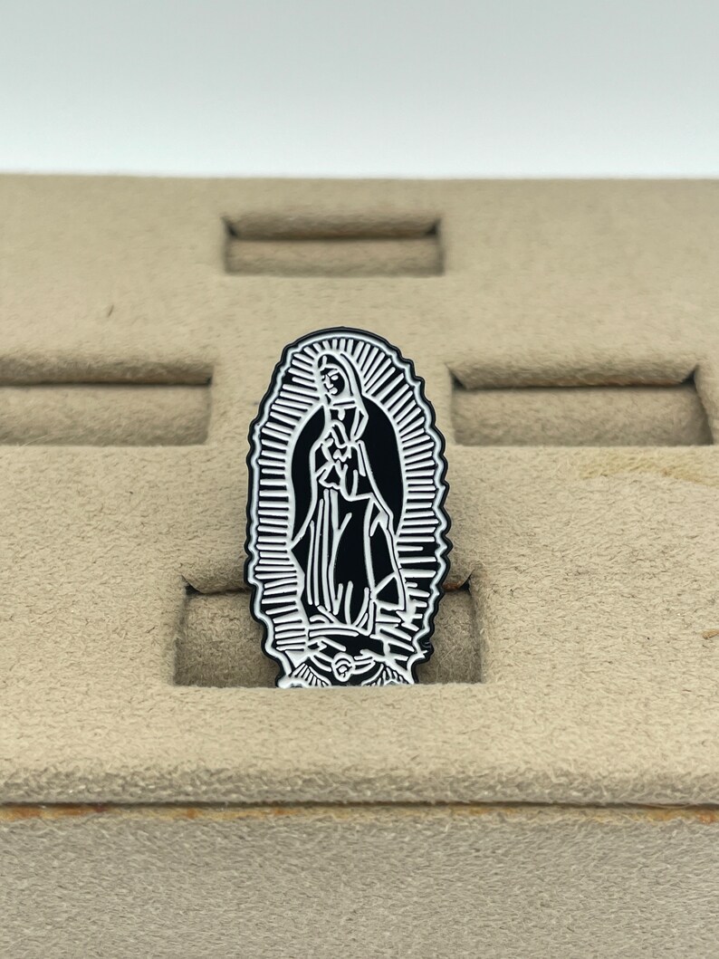 Virgin Mary Pin Virgin De Guadalupe Backpack Pin Purse Pin Lanyard Pin ...