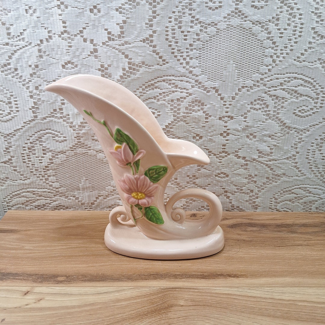 Hull Pottery, Hull Vase, Cornucopia Vase, Hull Magnolia, Pink Flowered ...