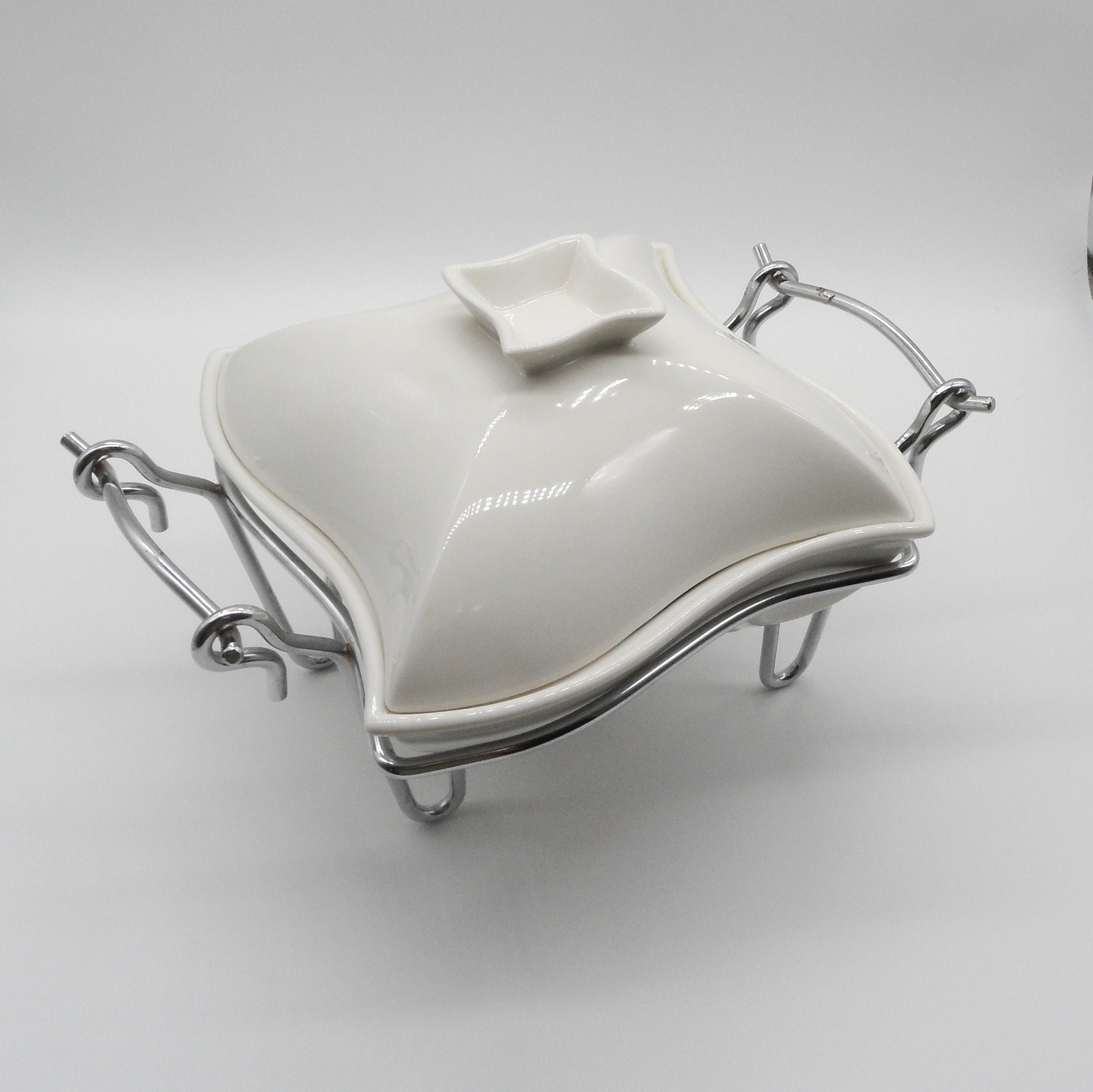 Godinger Siena Chafing Dish, Casserole Dish, 1 Quart White and Chrome ...