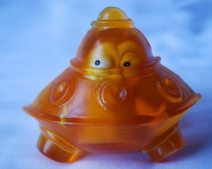 Free the GREEN Alien Monster Soap From the Spaceship Fruit Loopy - Etsy