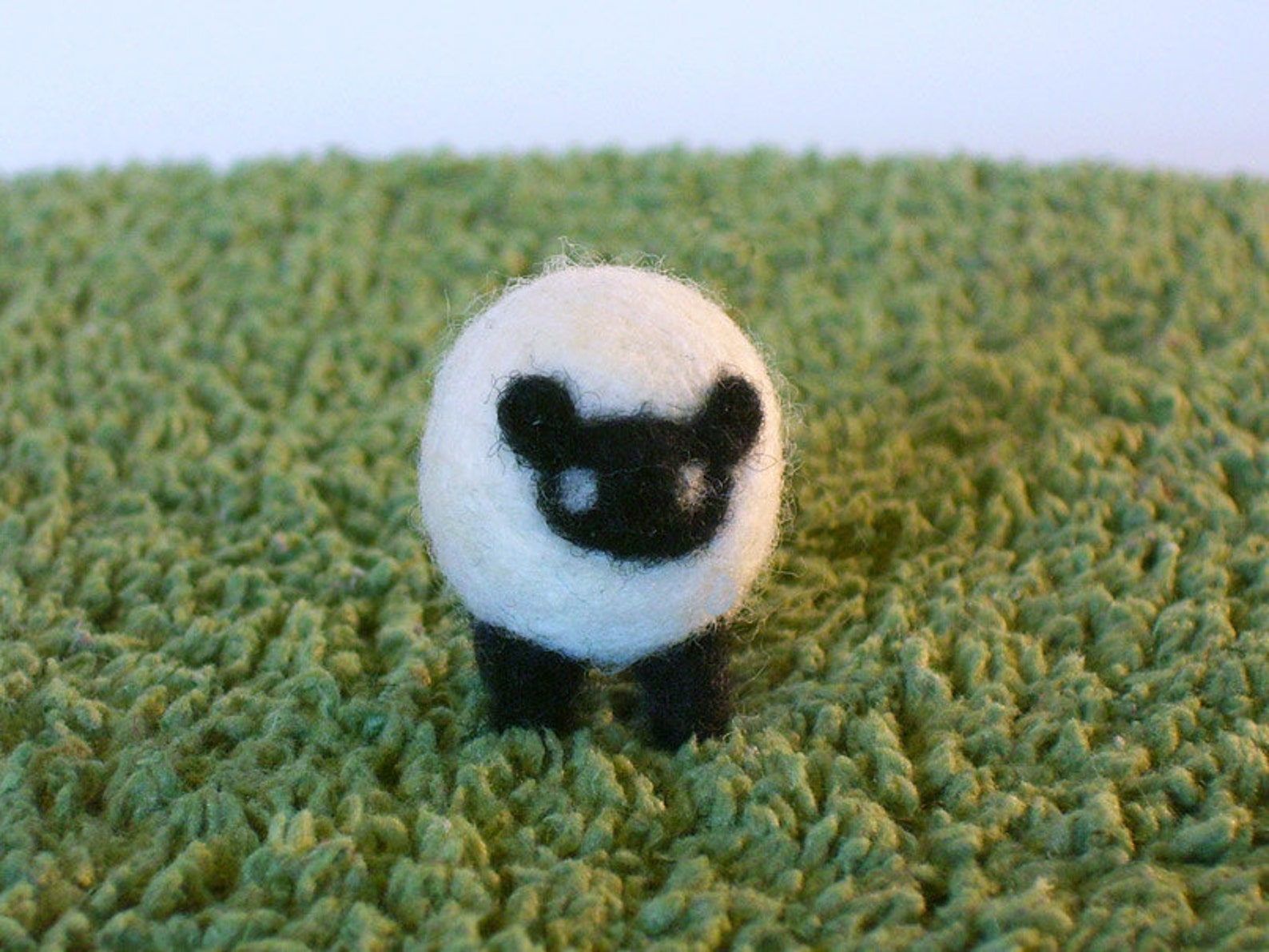 Needle Felted 5 Piece Tiny Sheep Herd Miniatures - Made to Order - Felt ...