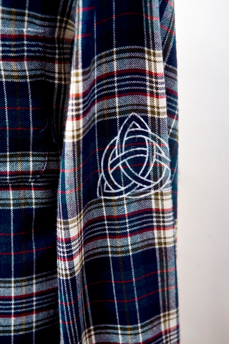 Men's Flannel Shirt / Upcycled Plaid With Screen Printed Celtic Knot ...
