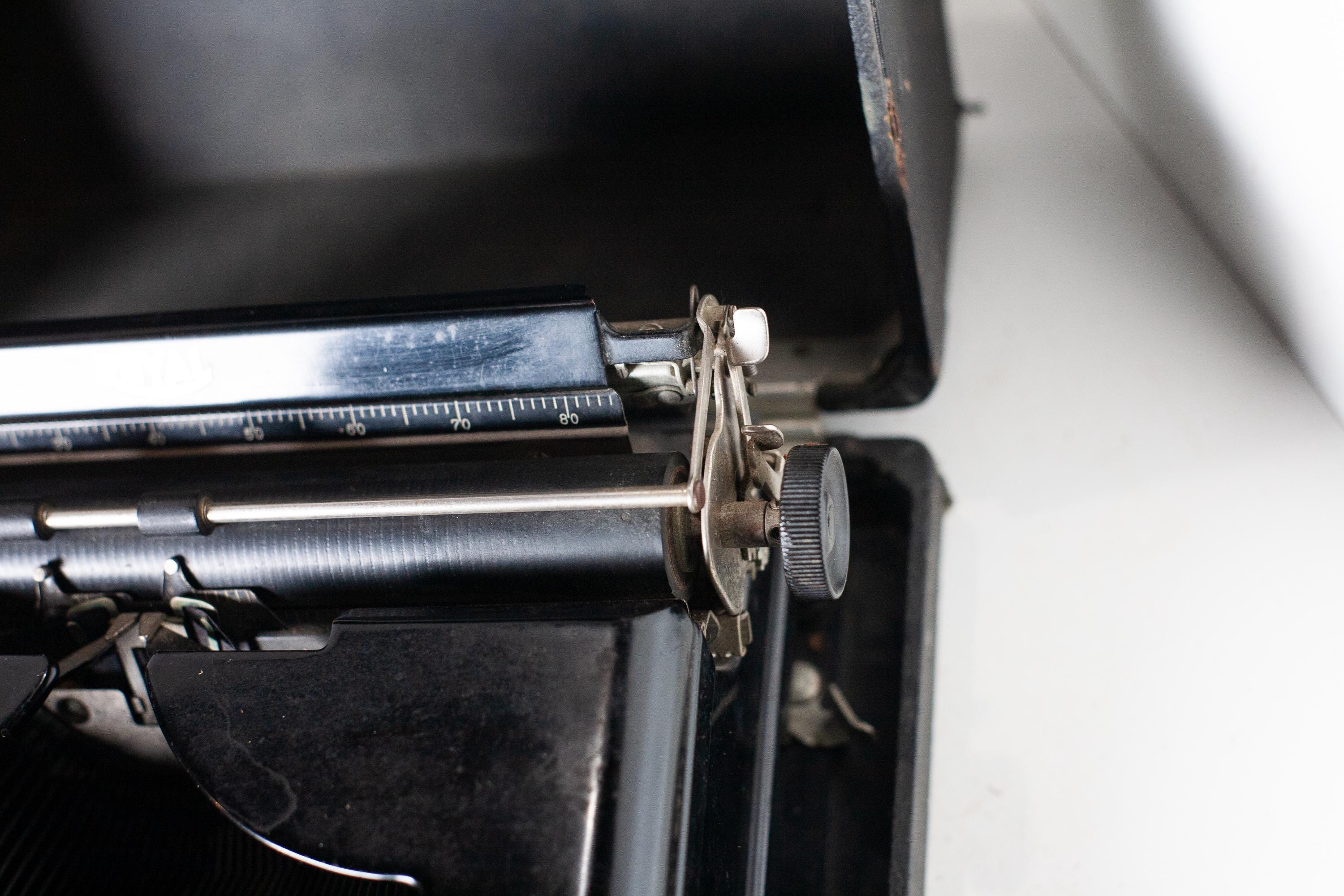 Vintage Royal Model O Typewriter Black With Case - Etsy