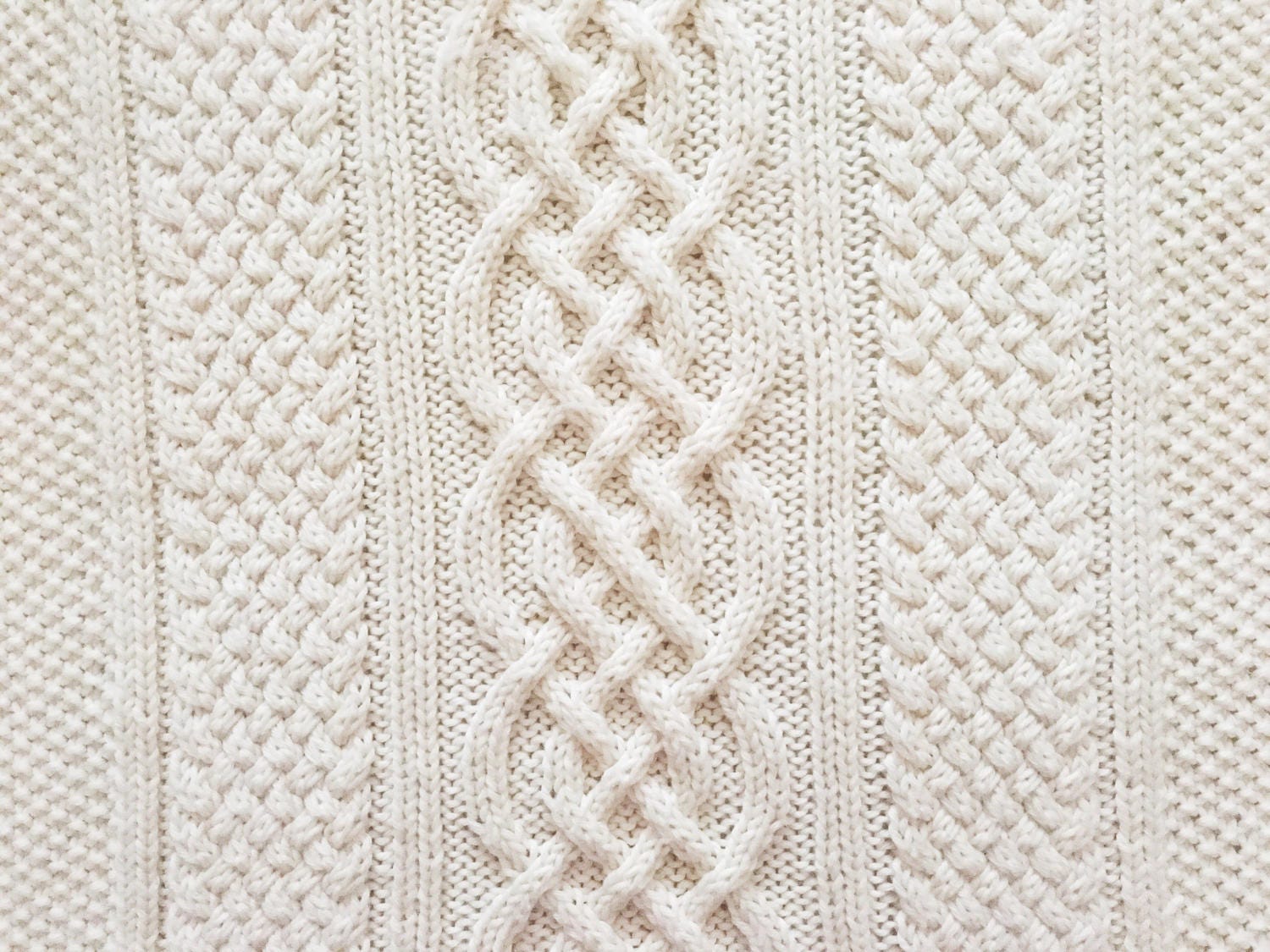 Celtic Blanket KNITTING PATTERN Baby Blanket Afghan - Etsy Canada