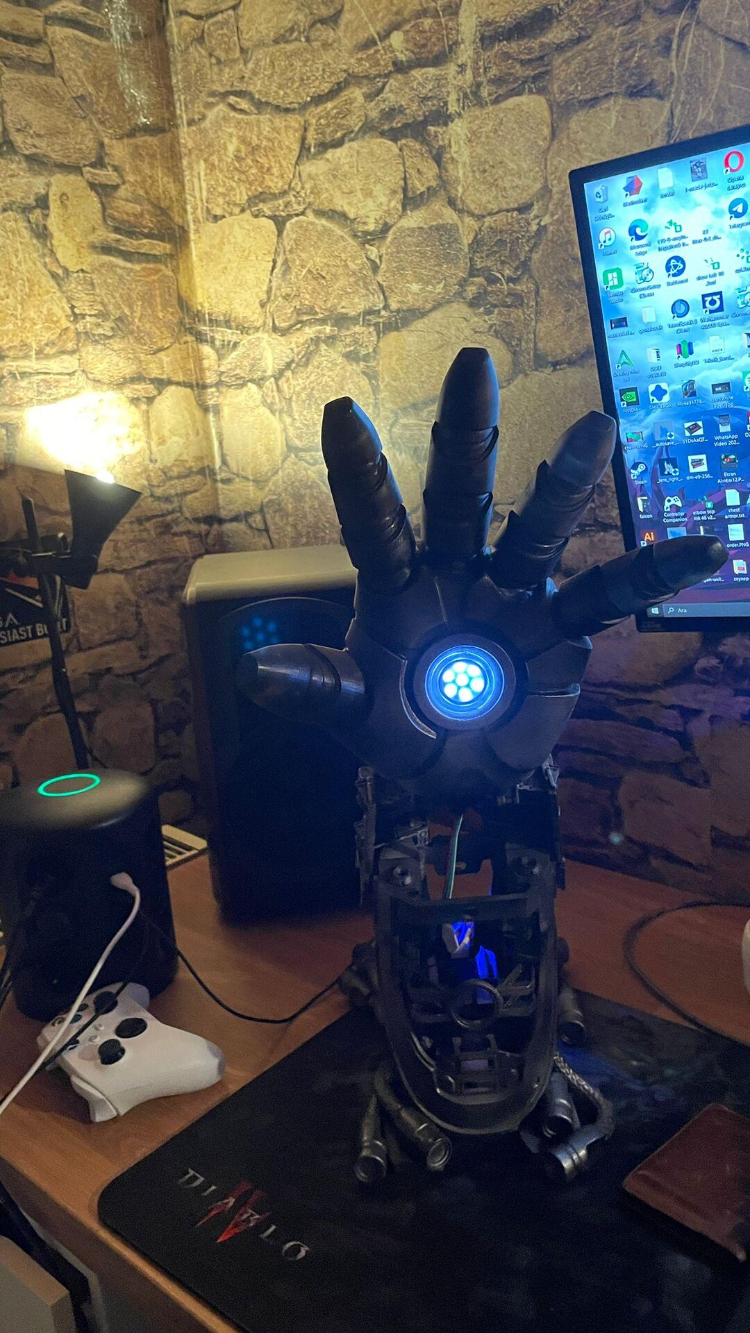 Ironman Gauntlet Lamp 3d Print Stl File - Etsy