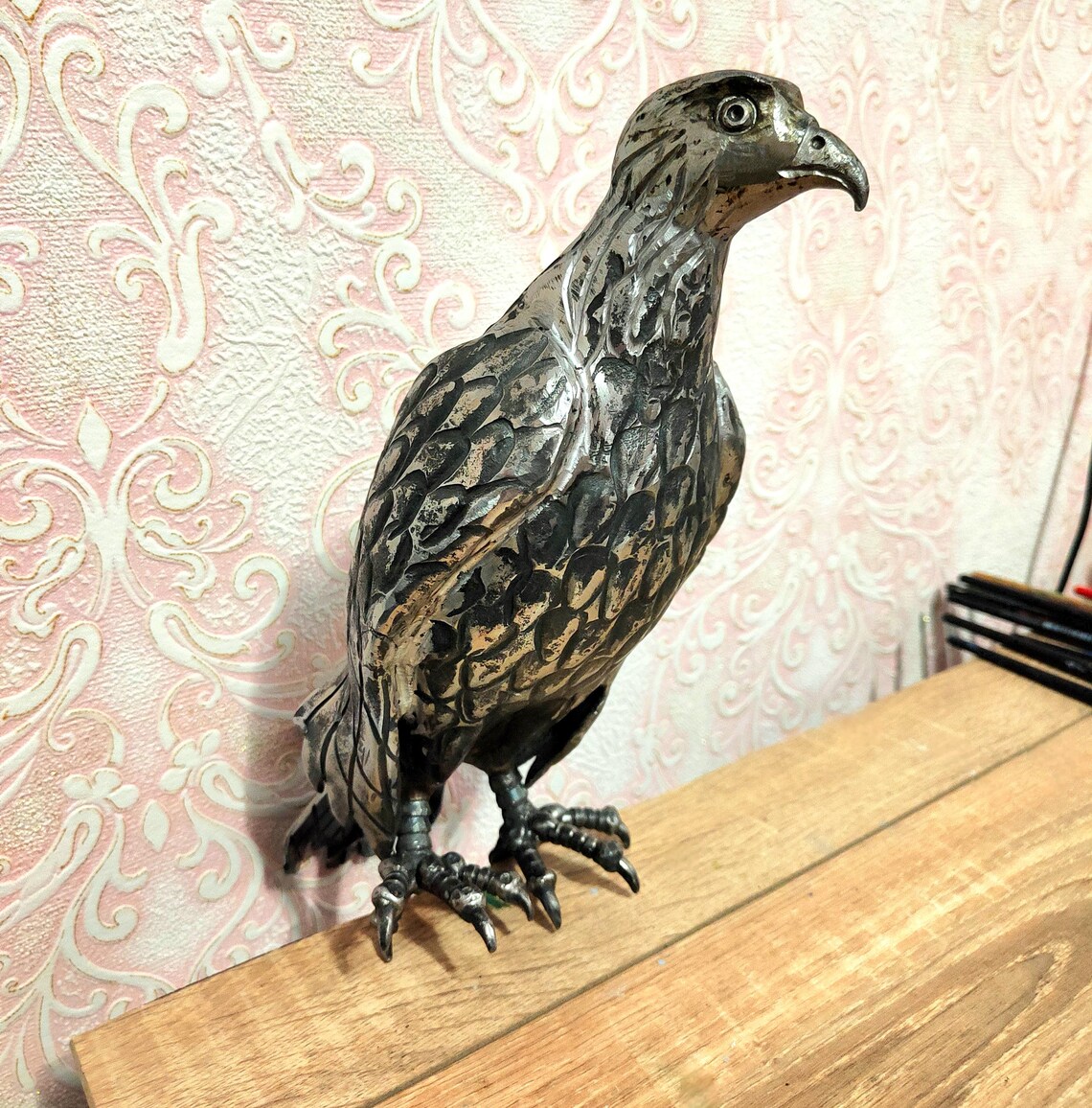 Forged Metal Falcon, Metal Bird of Prey Sculpture for Garden or Home ...