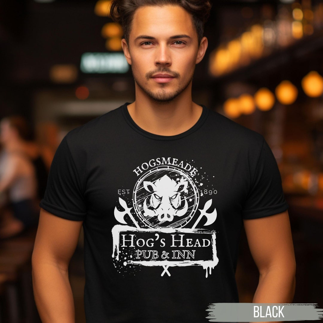 Hog's Head Pub & Inn T-shirt, Hogsmeade Tavern Tee, Medieval Axe Design ...