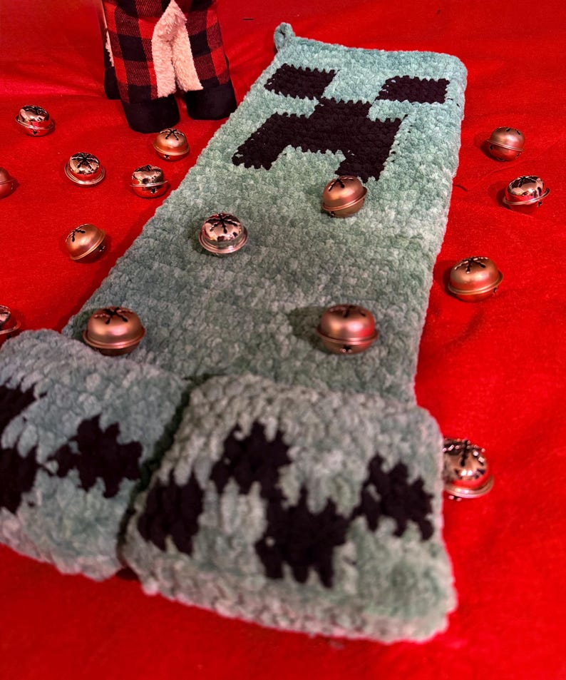 Crochet Pattern (PDF File): Minecraft Creeper Christmas Stocking - Cozy ...