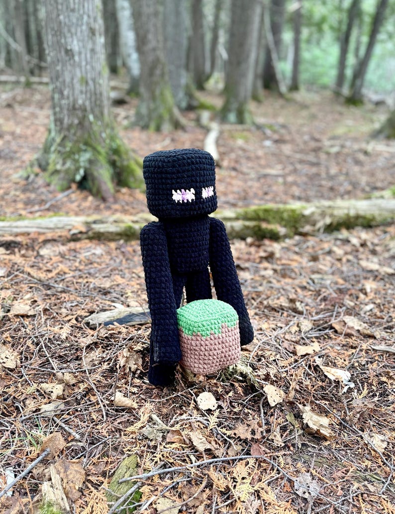 Crochet Pattern (PDF File): Minecraft Enderman and Grass Block Plushies ...